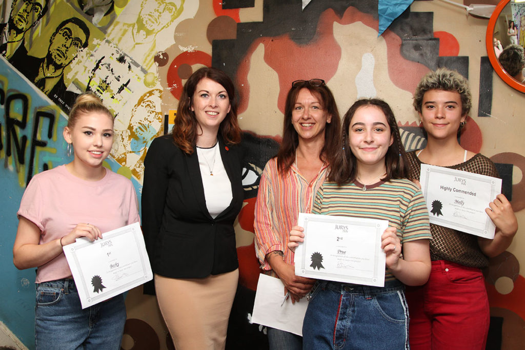 Dv8 End of Year Celebrations 2017 | Creative College | Dv8 Sussex